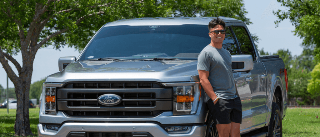 Dillon Gabriel Signs NIL Partnership with Bob Moore Auto Group | Bob ...