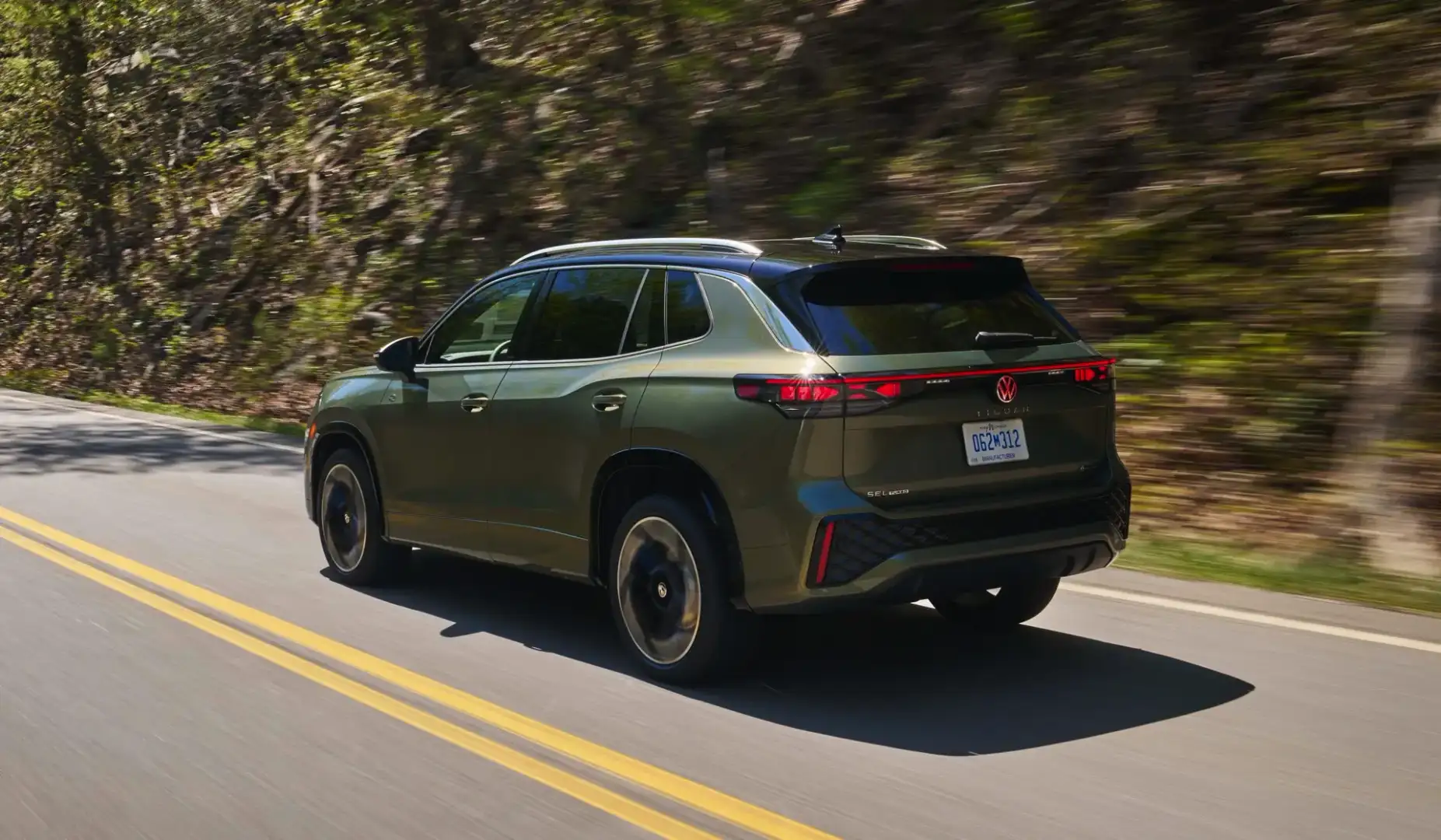 2026 Volkswagen Tiguan SEL R-Line Turbo – Power, Style, Premium Tech