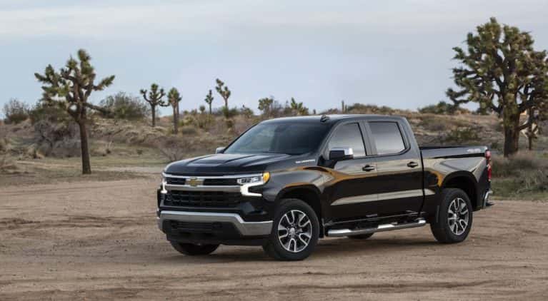 A Guide to the 2023 Chevy Silverado 1500’s Engine Selection