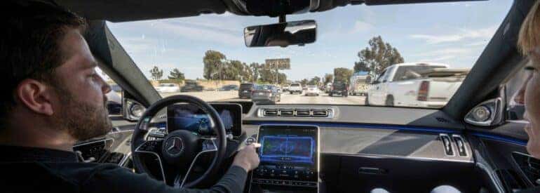 Mercedes-Benz DRIVE PILOT | Mercedes-Benz of Portland