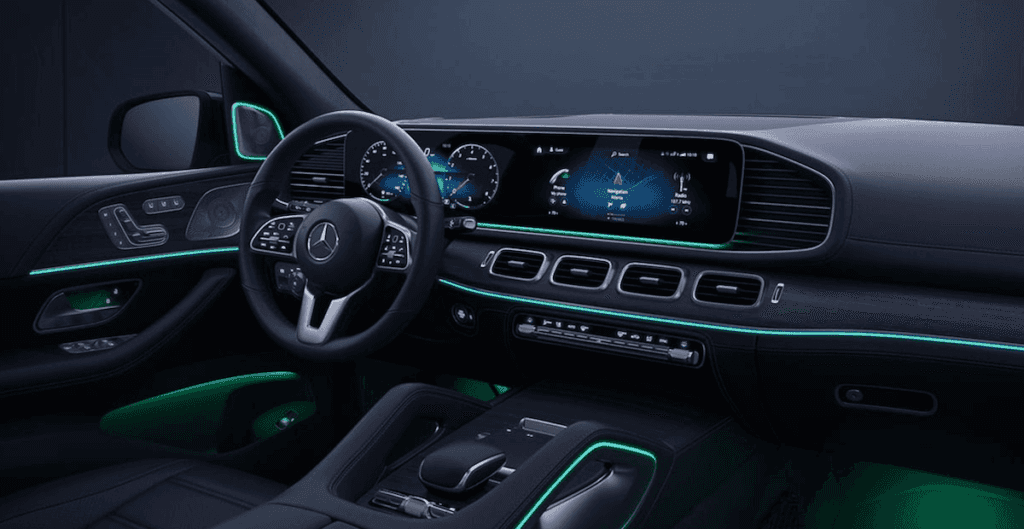 2021 Mercedes-Benz GLE Interior Features & Dimensions | Seating, Cargo ...