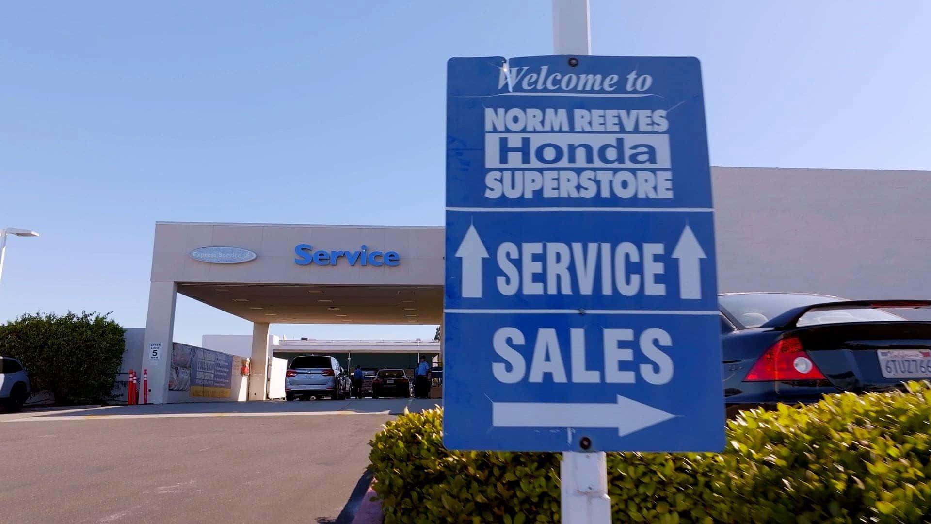 Honda Express Service Hours