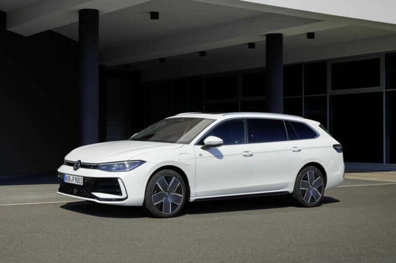 Volkswagen Debuts the All-New 2024 Passat Variant | Southern Volkswagen ...